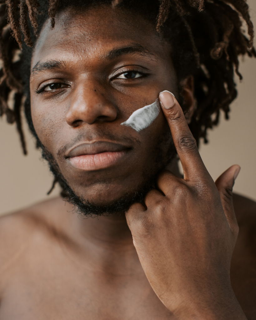 Men’s Facial Treatment: Detailed Guide for Aesthetic Professionals