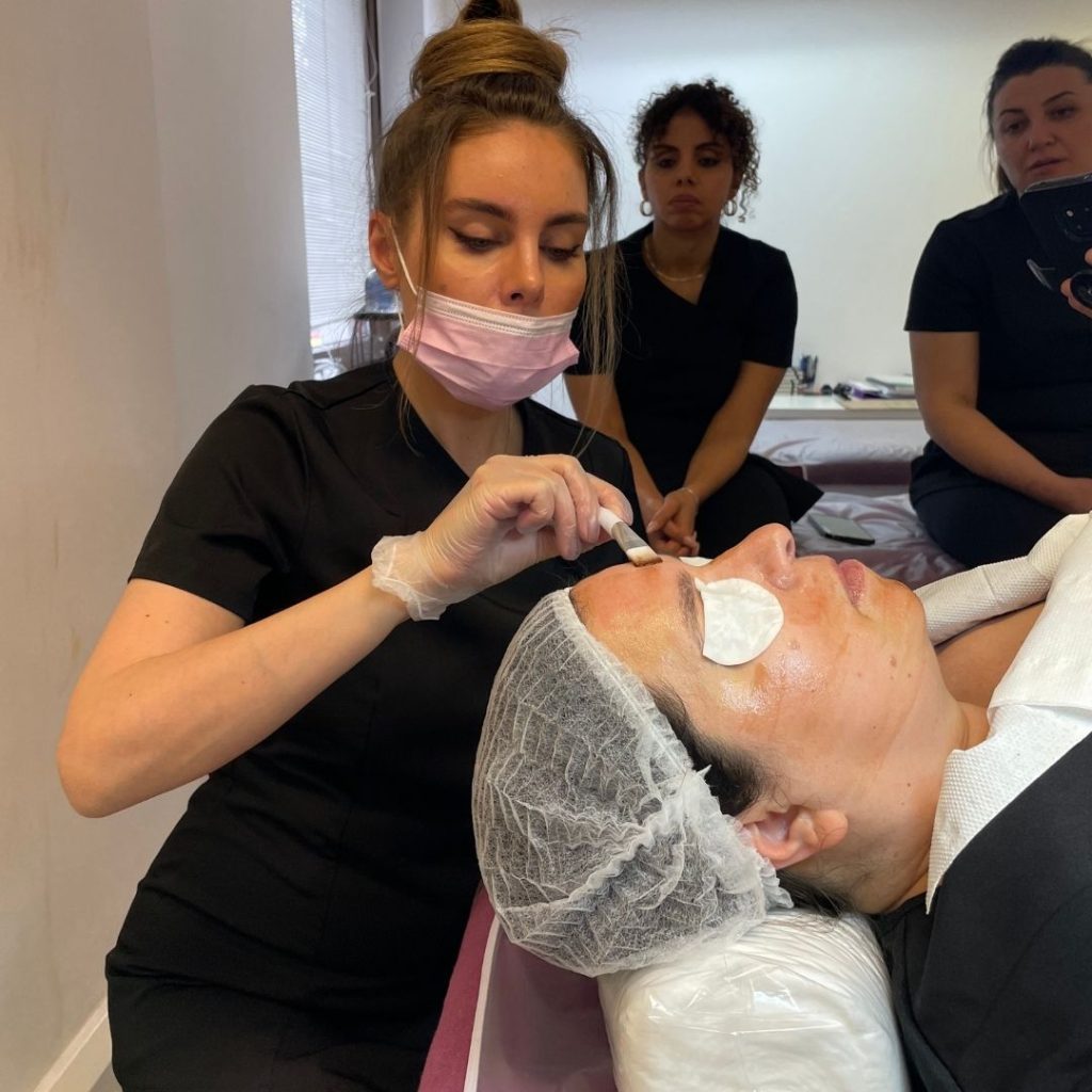 Chemical Peel Course London | Level 4 & 5